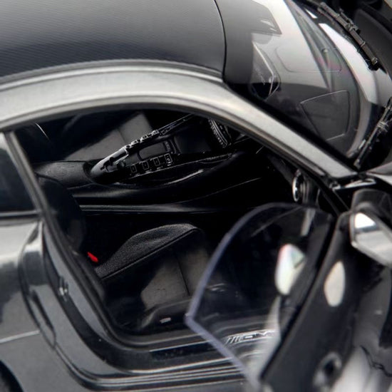 Mercedes-Benz AMG GT-R – Turbo Detail